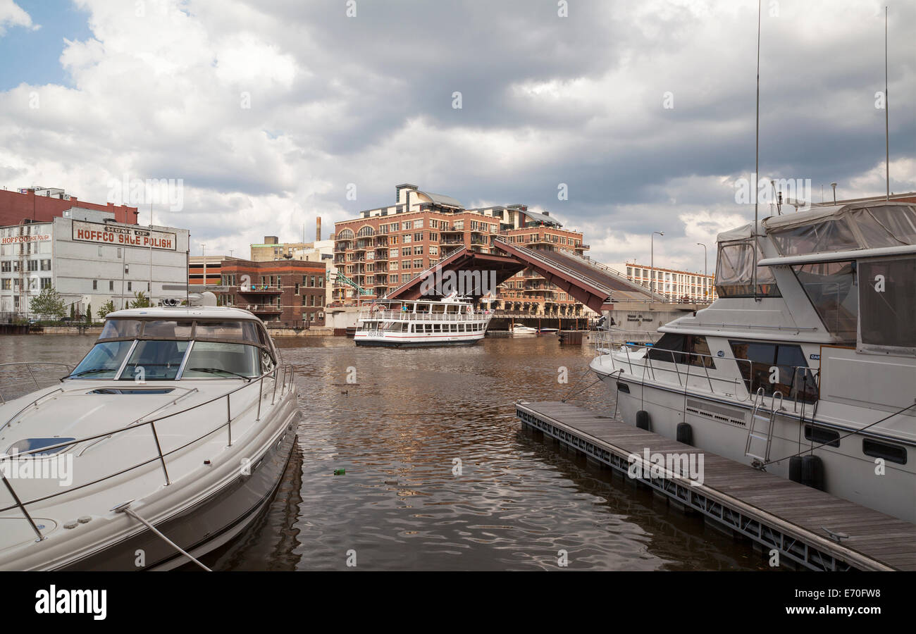 Milwaukee, Wisconsin is where 3 rivers meet to flow into Lake Michigan ...