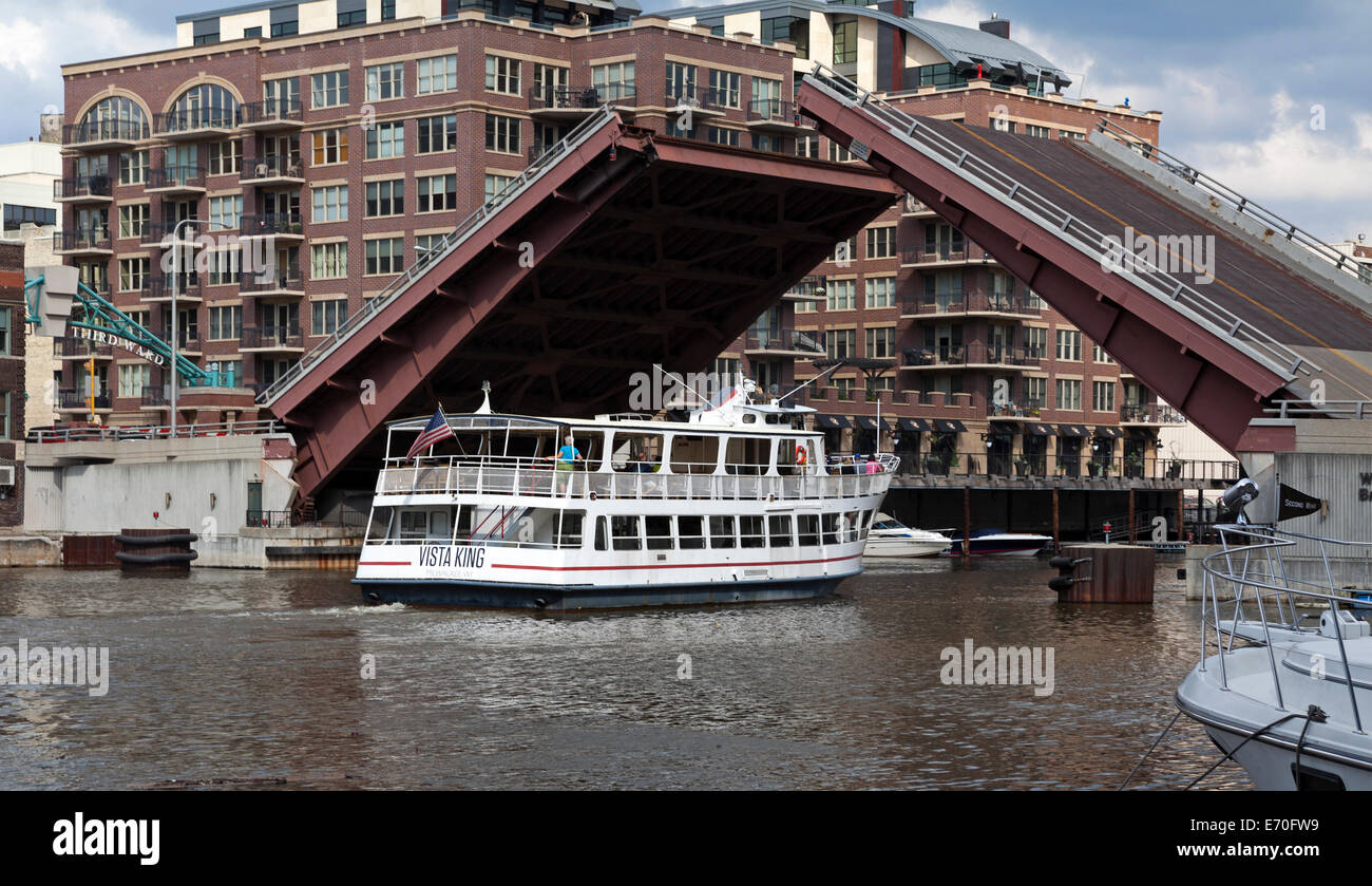 Milwaukee, Wisconsin is where 3 rivers meet to flow into Lake Michigan ...