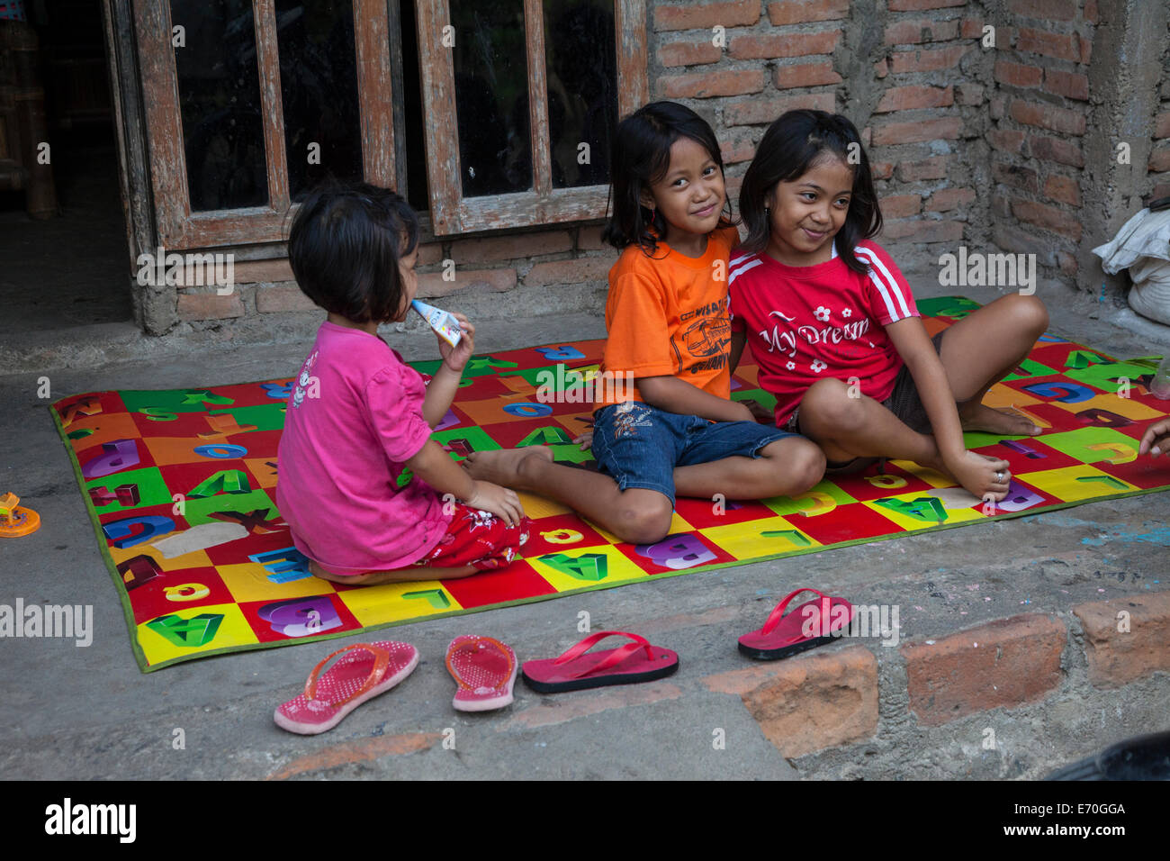 Borobudur Java Indonesia Young Indonesian Stock Photos & Borobudur Java ...