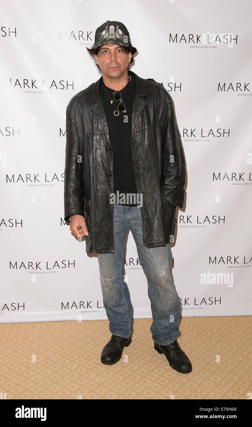 The 2014 Mark Lash Oscar Jewelry Showcase Suite held at The Montage ...