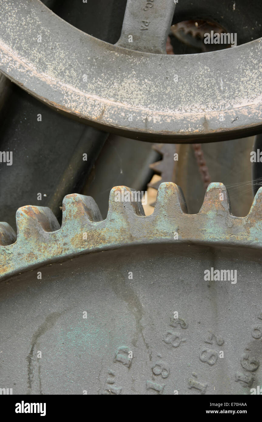 War machinery mechanism hi-res stock photography and images - Alamy