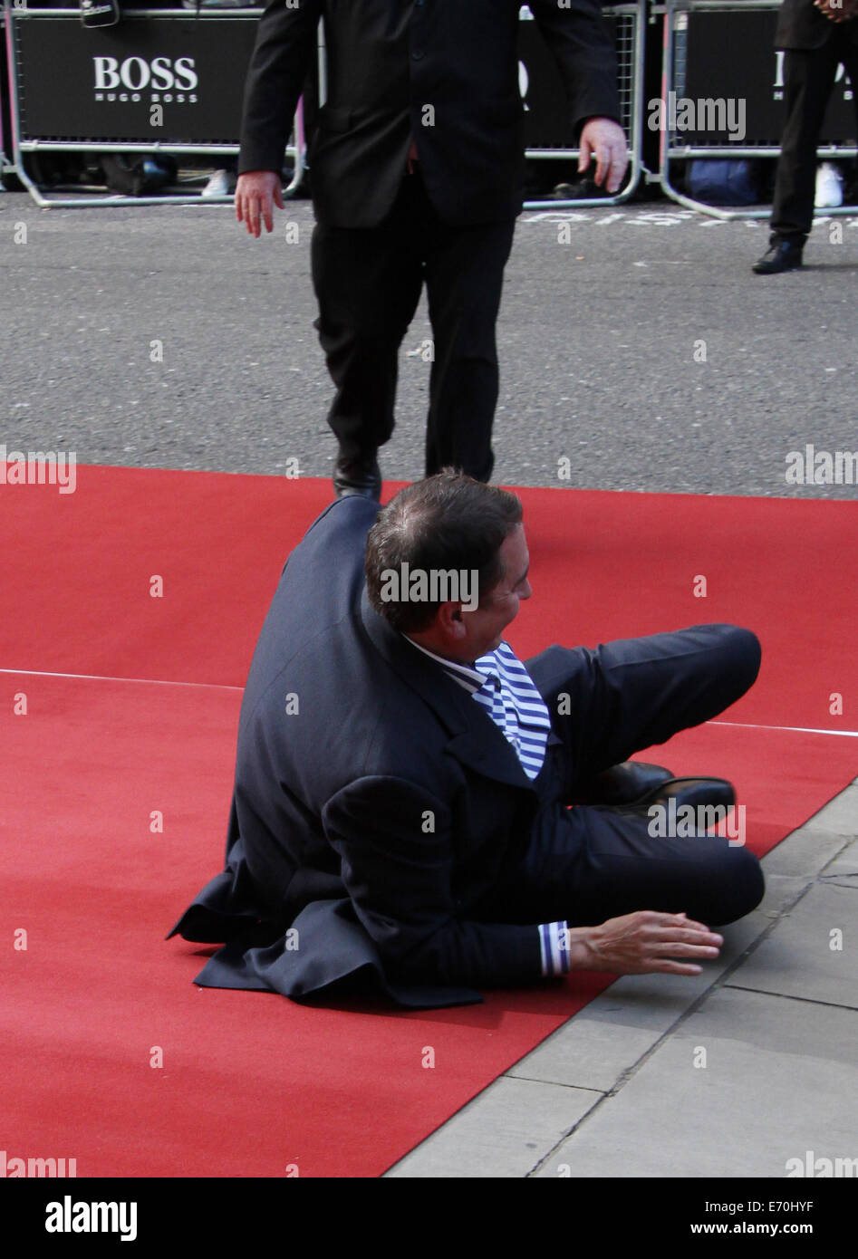 Jools holland gq men of the year awards hi-res stock photography and ...