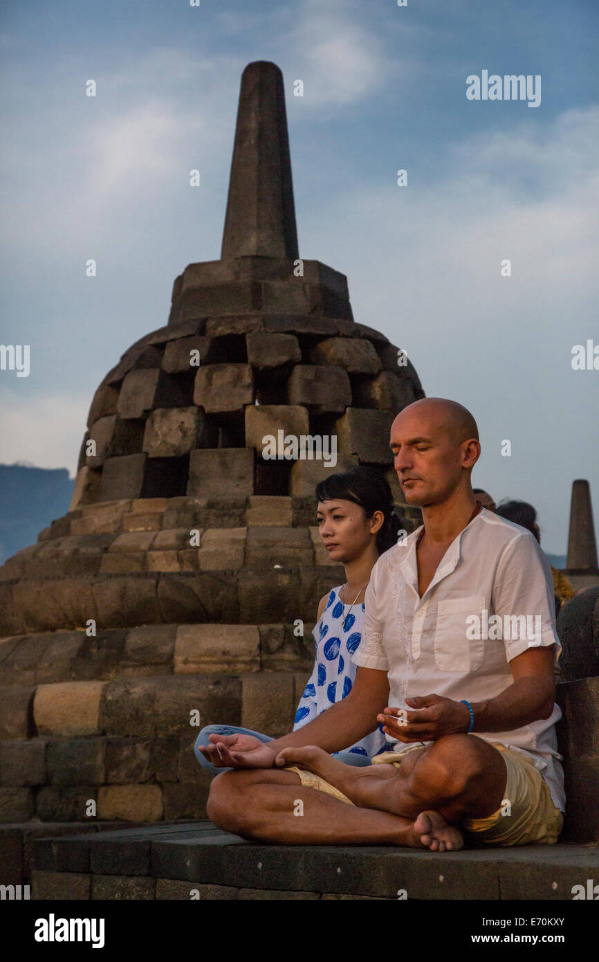 Indonesia man hi-res stock photography and images - Alamy