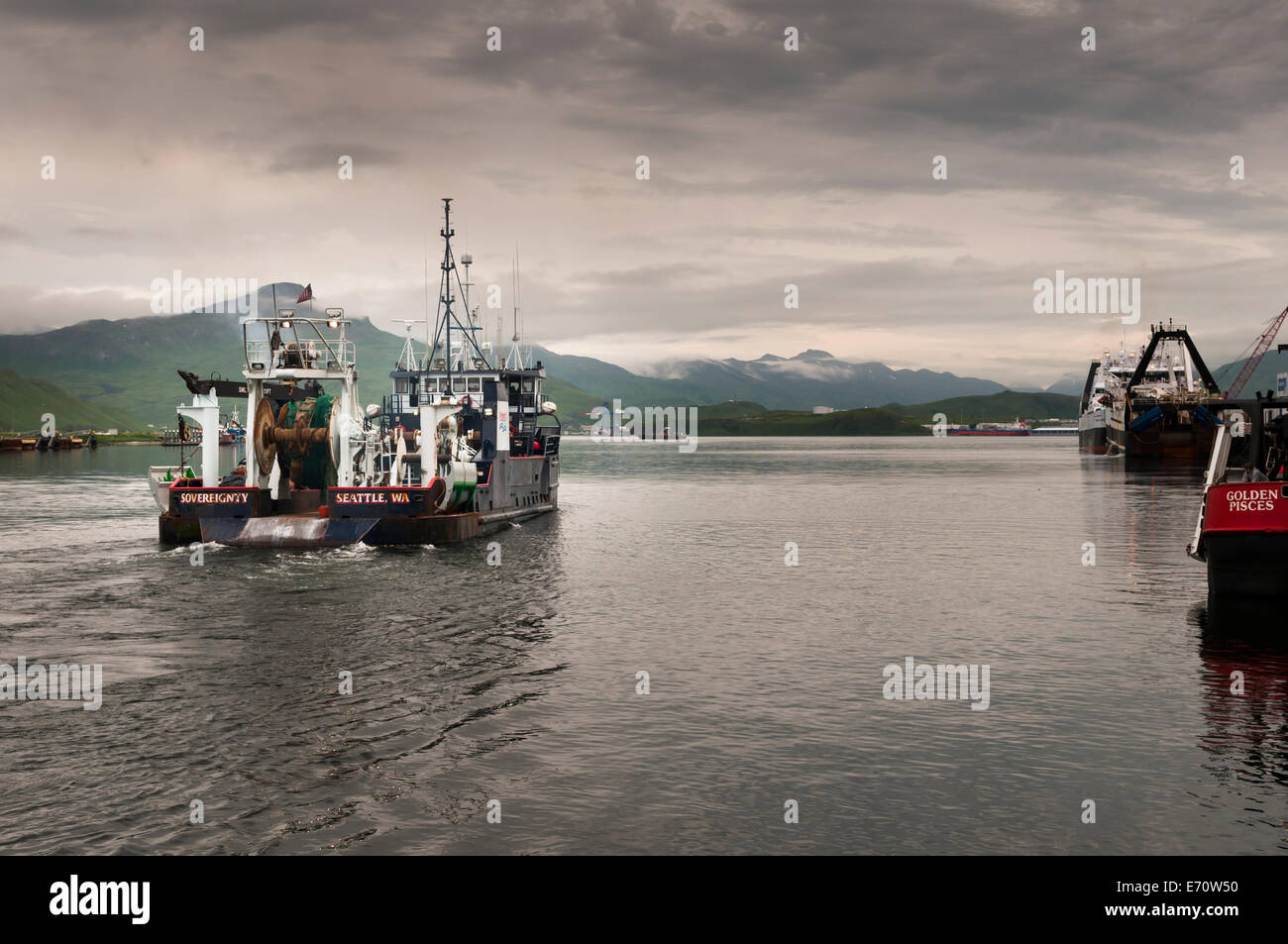 Dutch harbor alaska fishing hi-res stock photography and images - Alamy