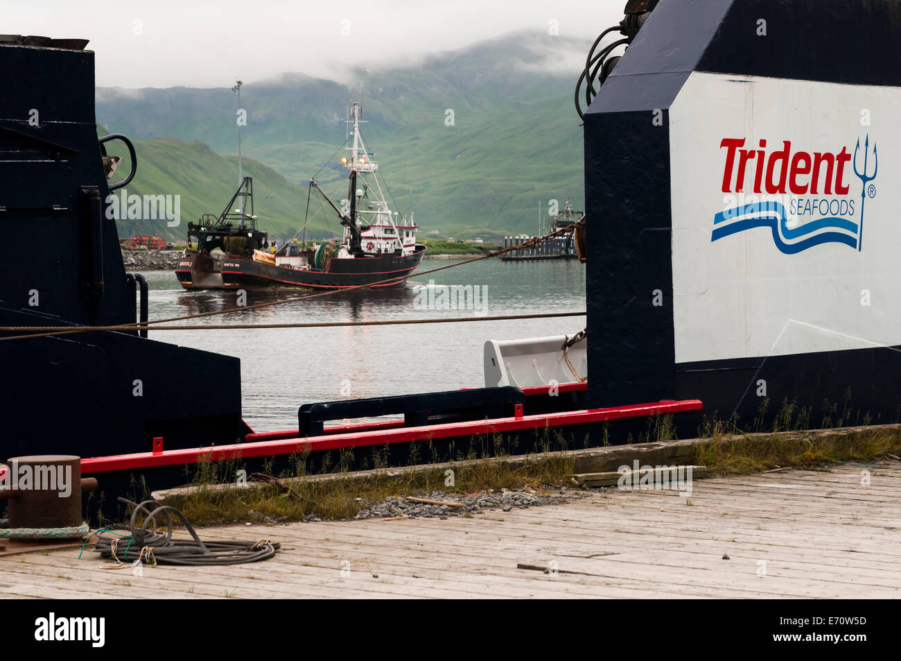 Dutch harbor alaska fishing hi-res stock photography and images - Alamy