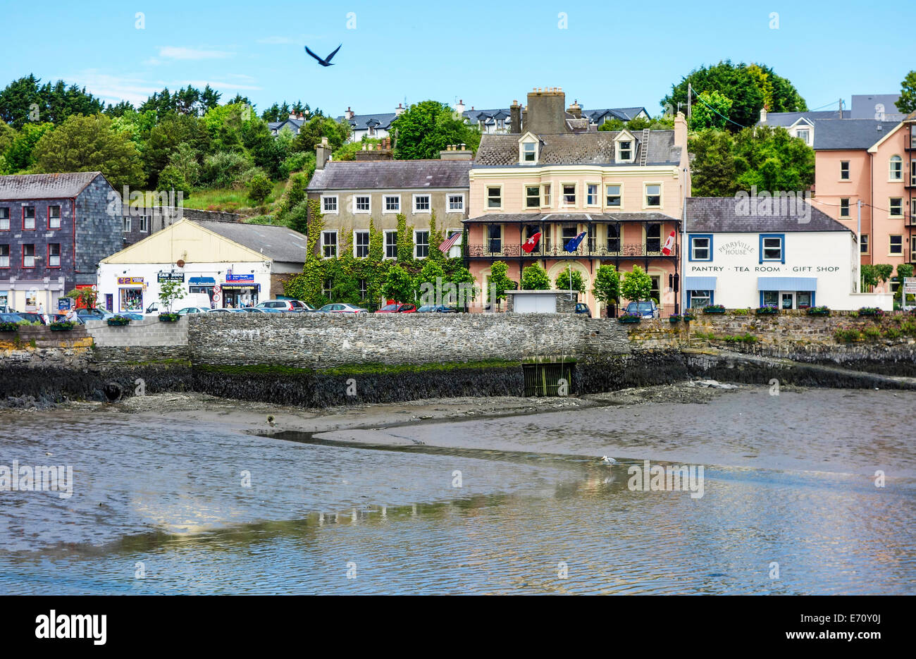 Kinsale harbour hi-res stock photography and images - Alamy