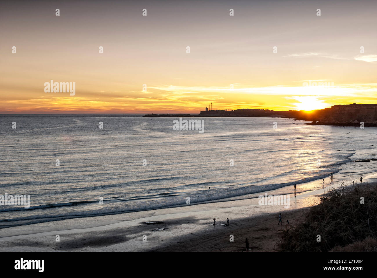 Sunset on Roche beach. Conil de la Frontera Stock Photo - Alamy