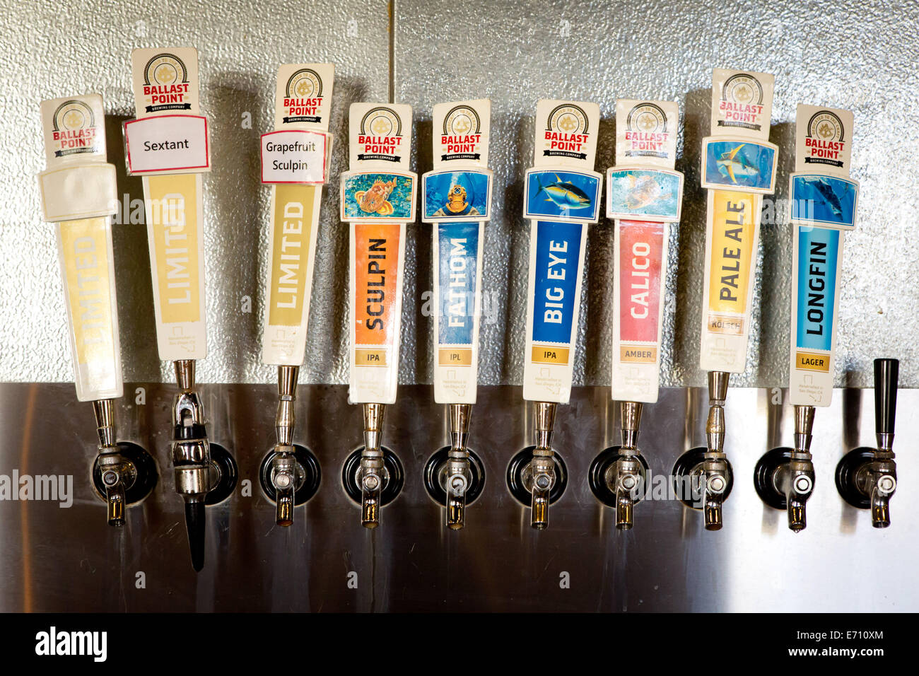 Among others, taps with Pale Ale, Koelsch Style Ale and Longfin Lager ...