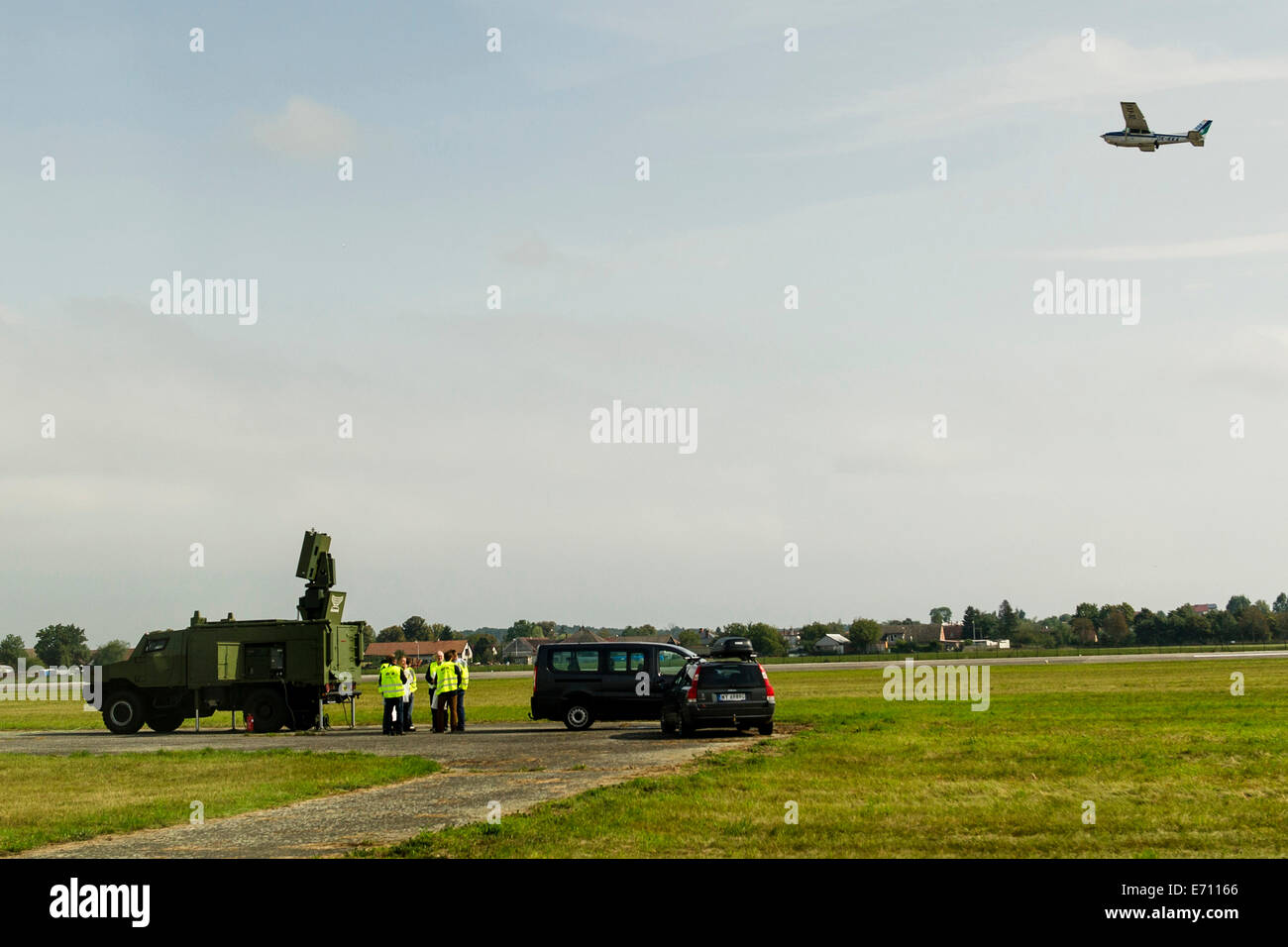 Hradec Karlove Region, Czech Republic. 3rd Sep, 2014. Experts are ...
