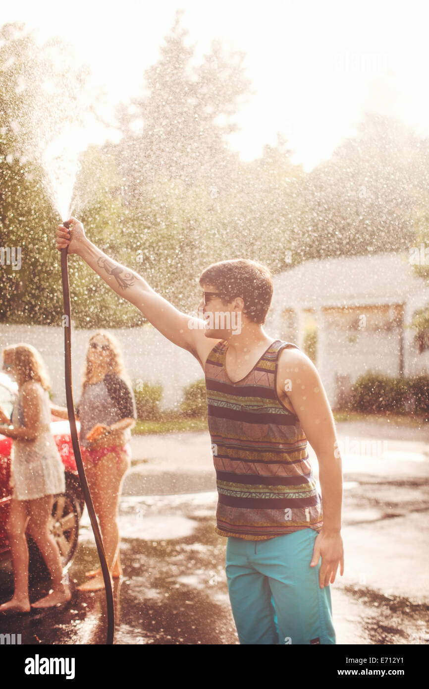 Spraying hi-res stock photography and images - Alamy