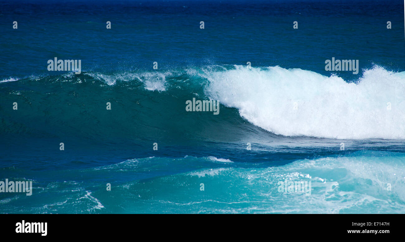 breaking powerful ocean waves natural background Stock Photo - Alamy
