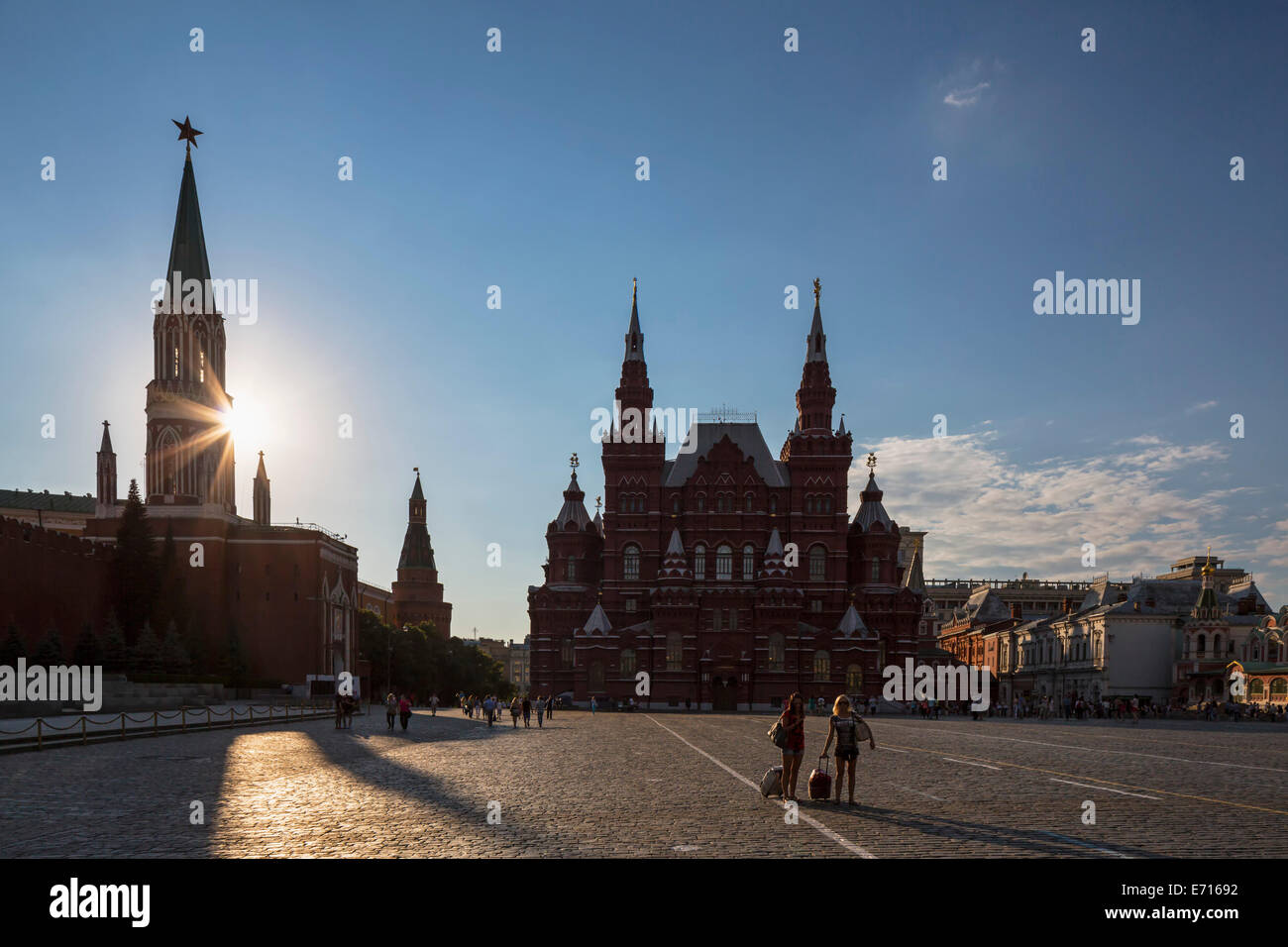 Russia, Central Russia, Moscow, Red Square, Kremlin wall, State ...