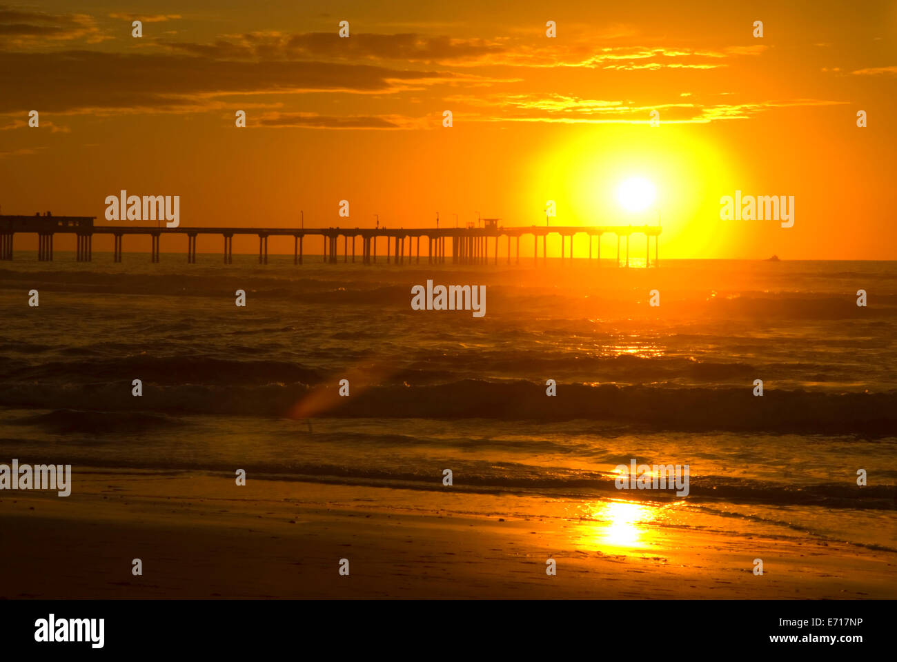 Ocean Beach Pier sunset, Ocean Beach, California Stock Photo - Alamy