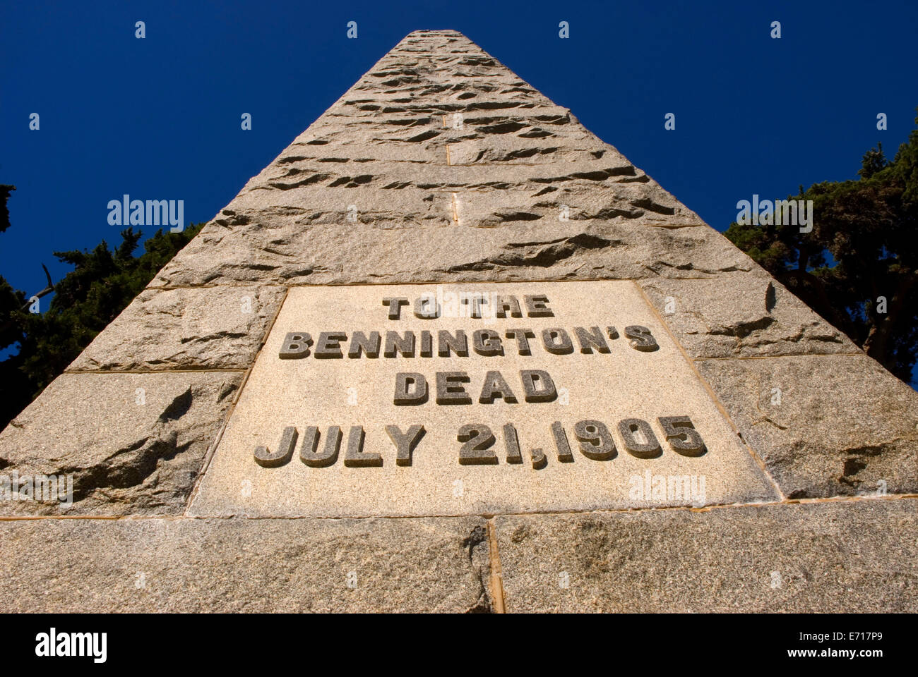 USS Bennington Monument, Fort Rosecrans National Cemetery, California ...