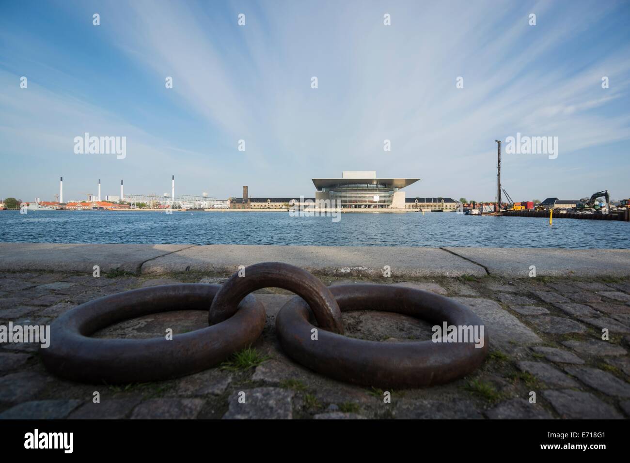 Denmark, Copenhagen, National Opera at harbour Stock Photo - Alamy