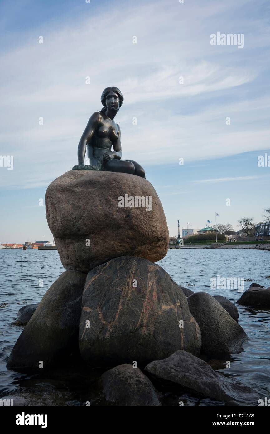 Little mermaid landmark copenhagen denmark hi-res stock photography and ...