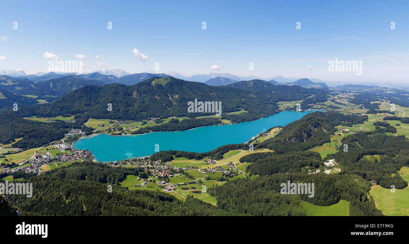 Austria, Salzburg State, Salzkammergut, Fuschl am See, View to Lake ...