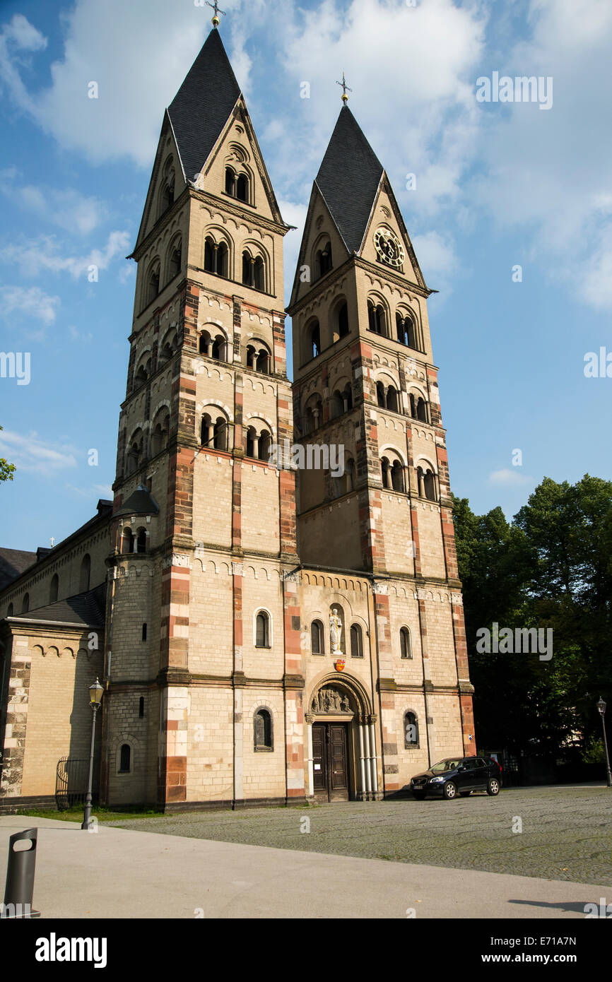 St castor church hi-res stock photography and images - Alamy