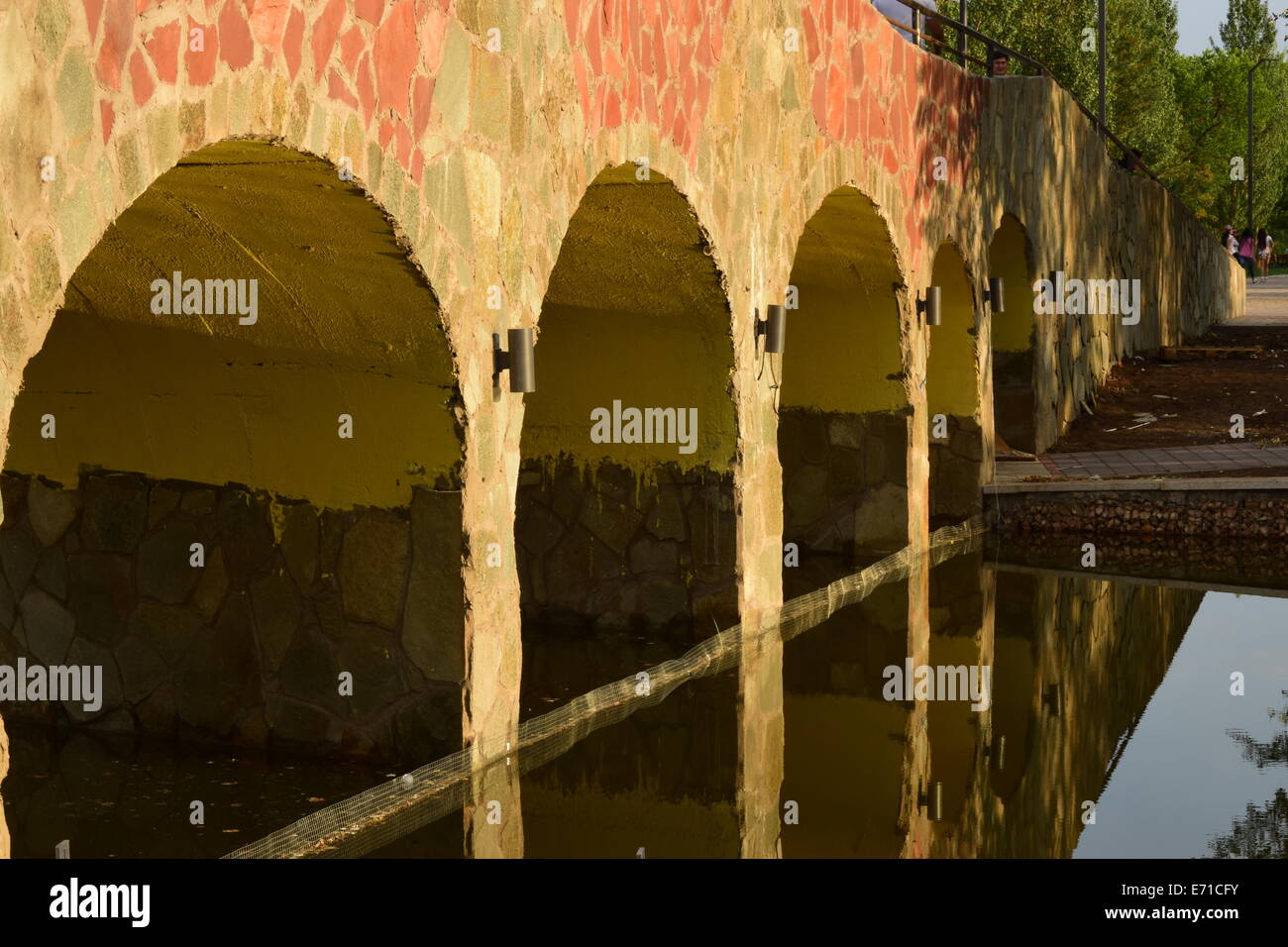 Bridge vaults hi-res stock photography and images - Alamy