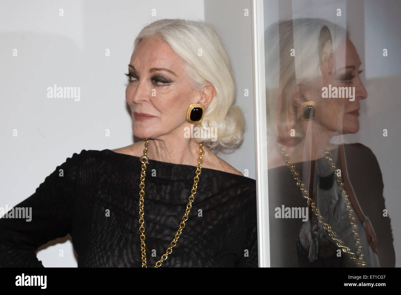 Laura Miles Daughter Of Carmen Dellorefice