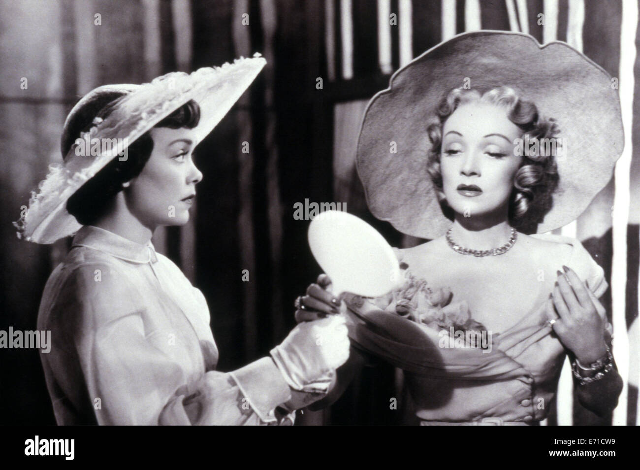 Jane wyman hi-res stock photography and images - Alamy