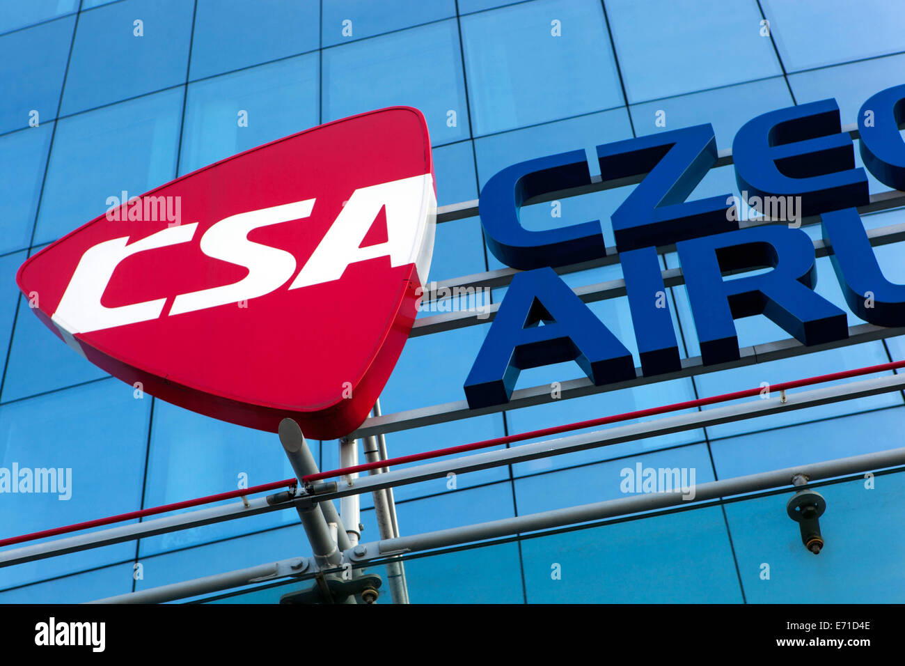 Csa czech airlines logo icon hi-res stock photography and images - Alamy