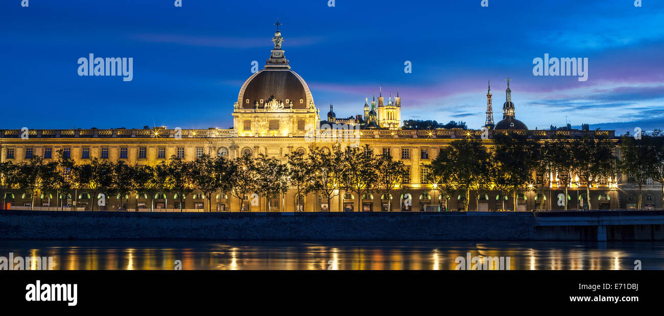 France rhone lyon historical site hi-res stock photography and images ...