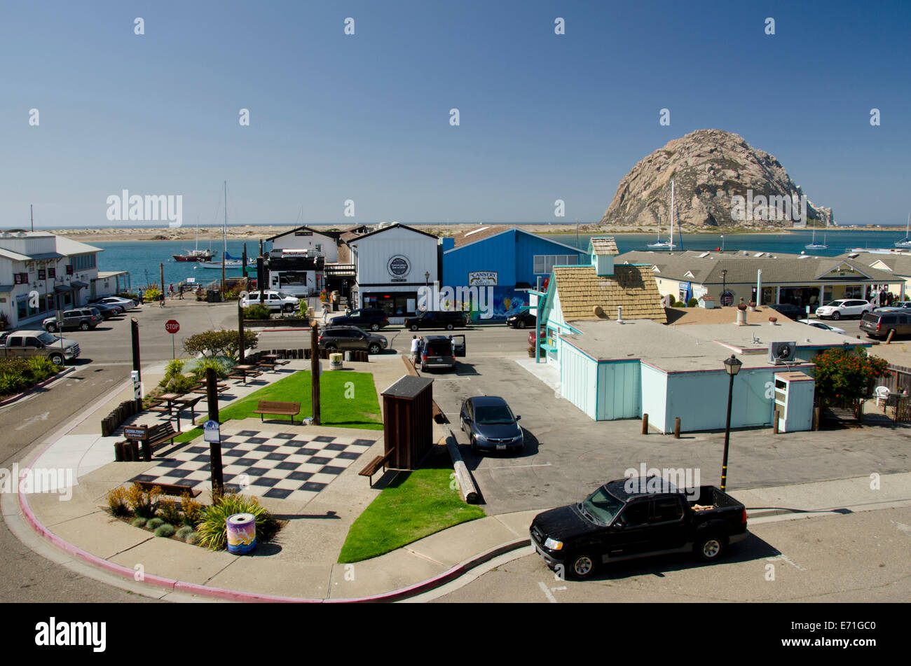 USA, California, Pacific Coast, Morro Bay. Downtown view of Morro Rock ...