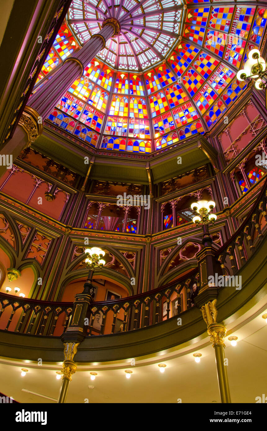 USA, Louisiana, Baton Rouge. Historic old State Capitol Building ...
