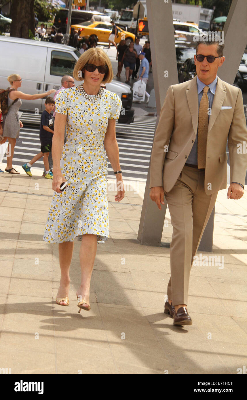 Zflowerdress hi-res stock photography and images - Alamy