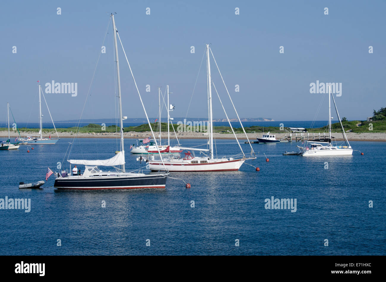 Cuttyhunk harbor hi-res stock photography and images - Alamy