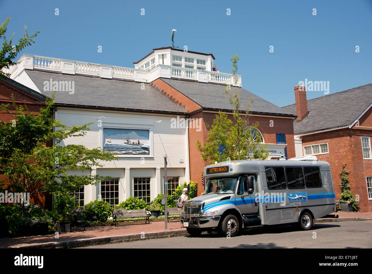 USA, Massachusetts, Nantucket. Beach Bus in front of Whaling Museum ...