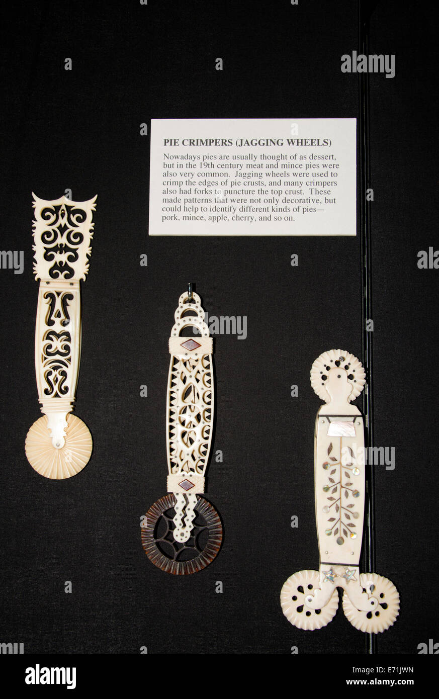 Jagging wheels hi-res stock photography and images - Alamy