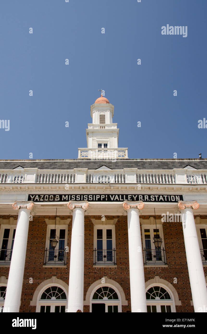 USA, Mississippi, Vicksburg. Vicksburg Depot, formerly for the Grand Trunk and Western Railroad ...