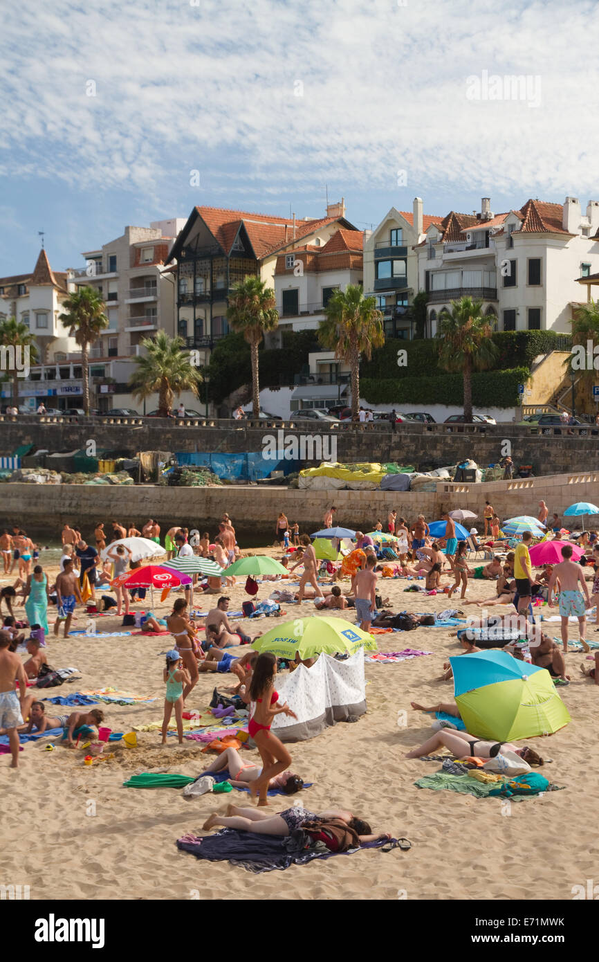 Cascais beach lisbon hi-res stock photography and images - Alamy