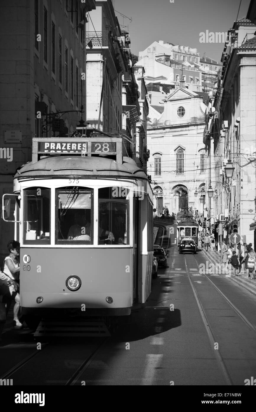Tram 28 through the centre of Lisbon Stock Photo - Alamy