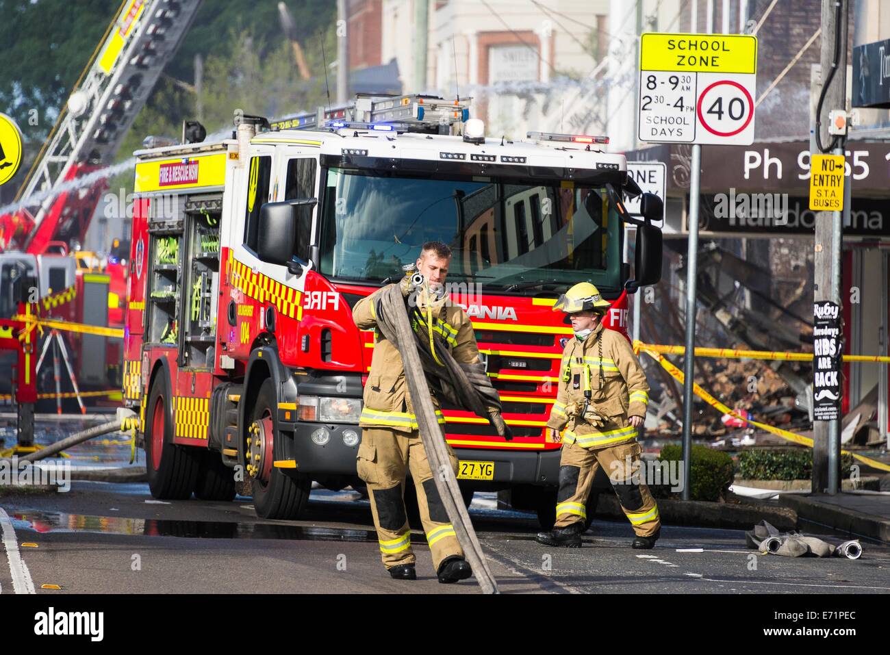 Rozelle, Sydney, Australia. 4th Sep, 2014. Firefighters work to ...