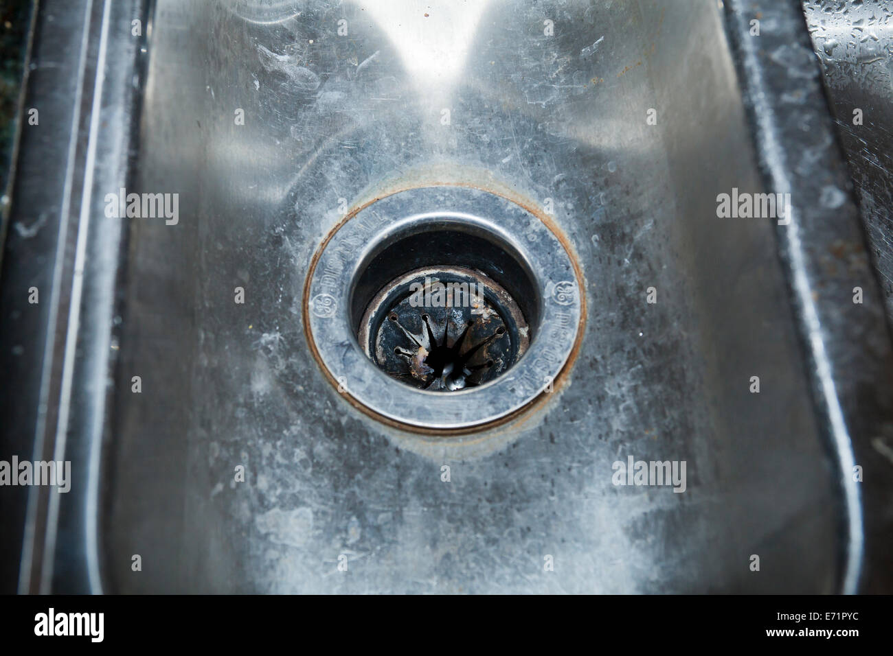 Dirty kitchen sink Stock Photo - Alamy