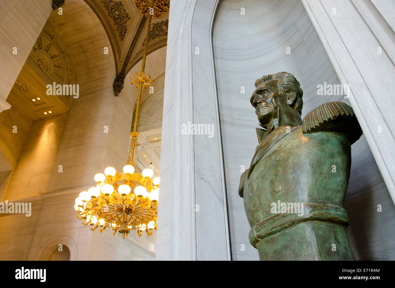 USA, Tennessee, Nashville. Historic Tennessee State Capitol building ...