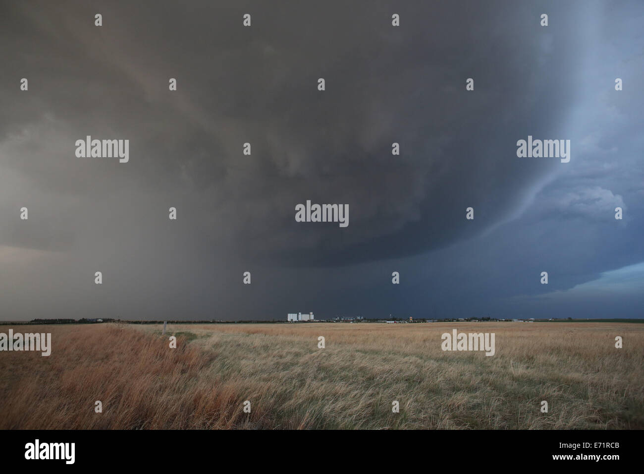 Mesocyclone hi-res stock photography and images - Alamy