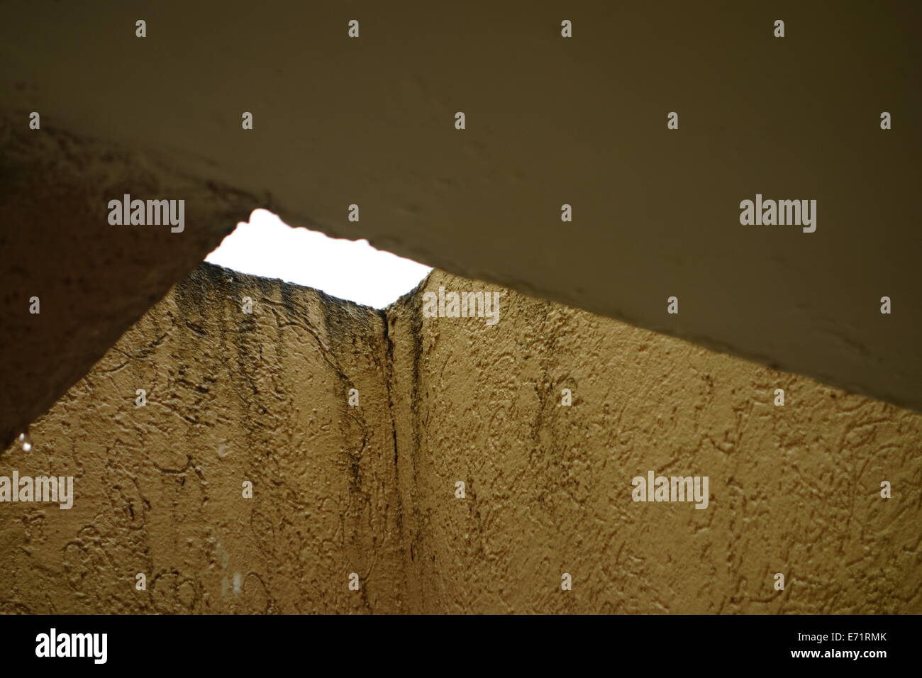 Think Outside The Square High Resolution Stock Photography and Images ...