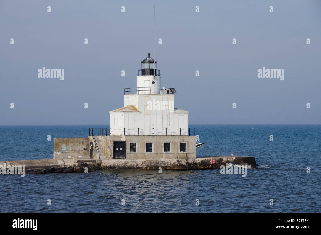 USA, Wisconsin, Lake Michigan, Manitowoc. Manitowoc Lighthouse Stock ...
