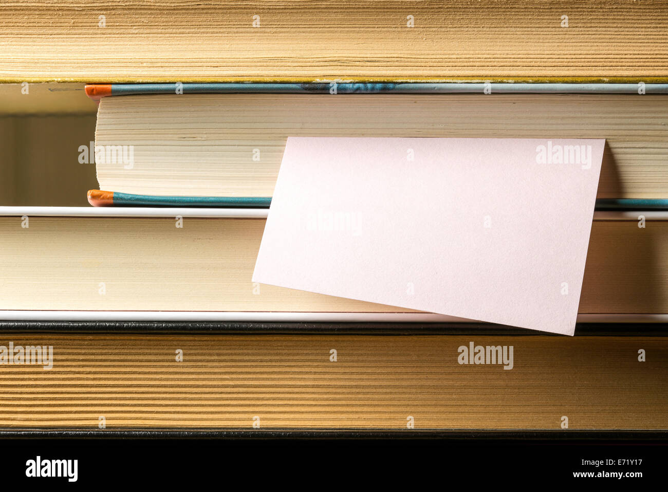 Pile of post it notes hi-res stock photography and images - Alamy