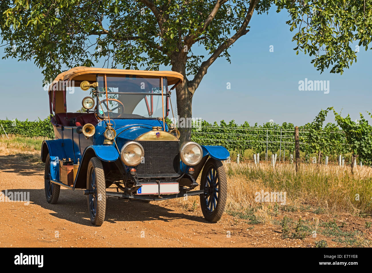 Vintage Maxwell 25 Touring, built in 1913 Stock Photo - Alamy
