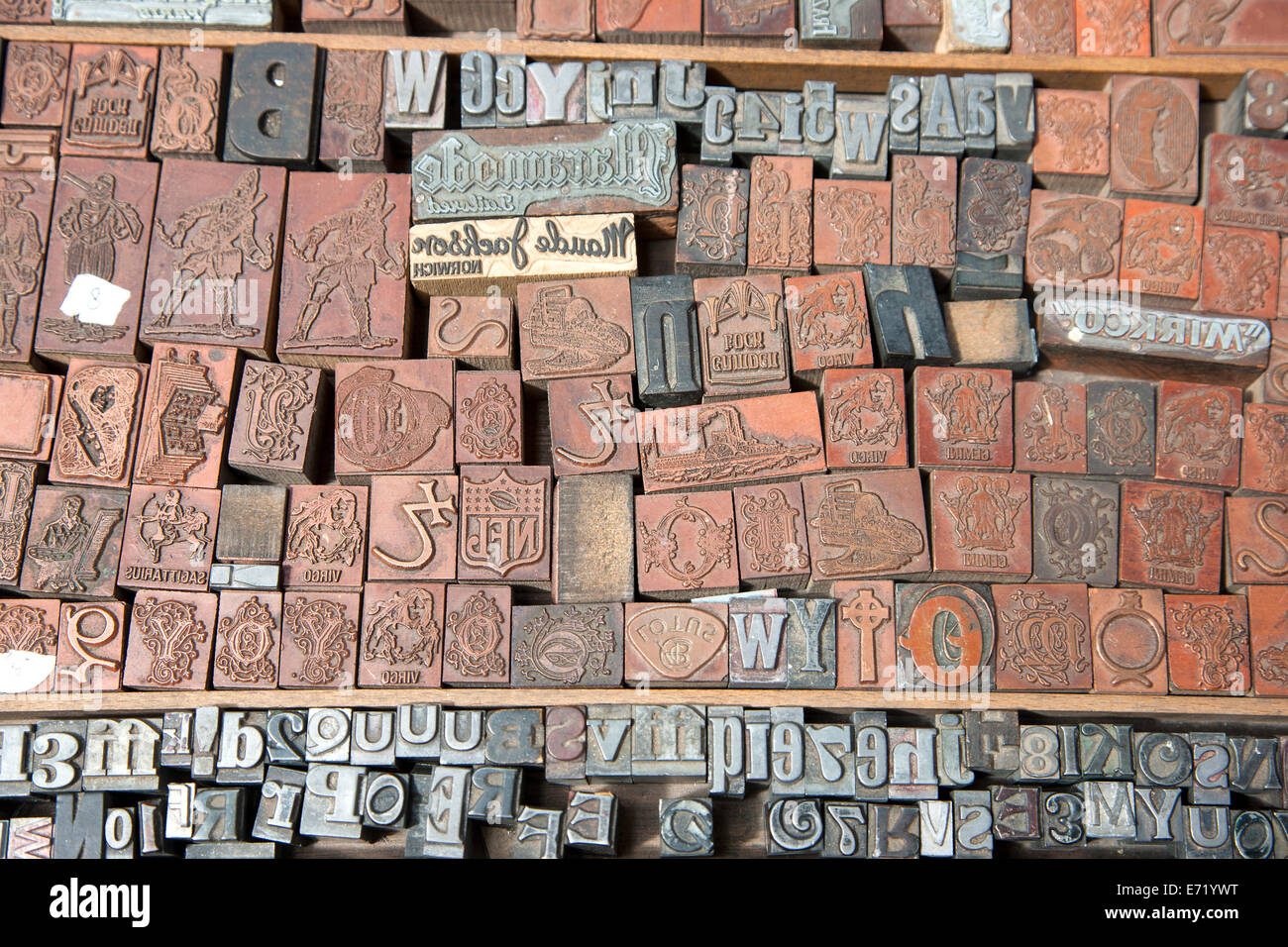 Ink blocks hi-res stock photography and images - Alamy