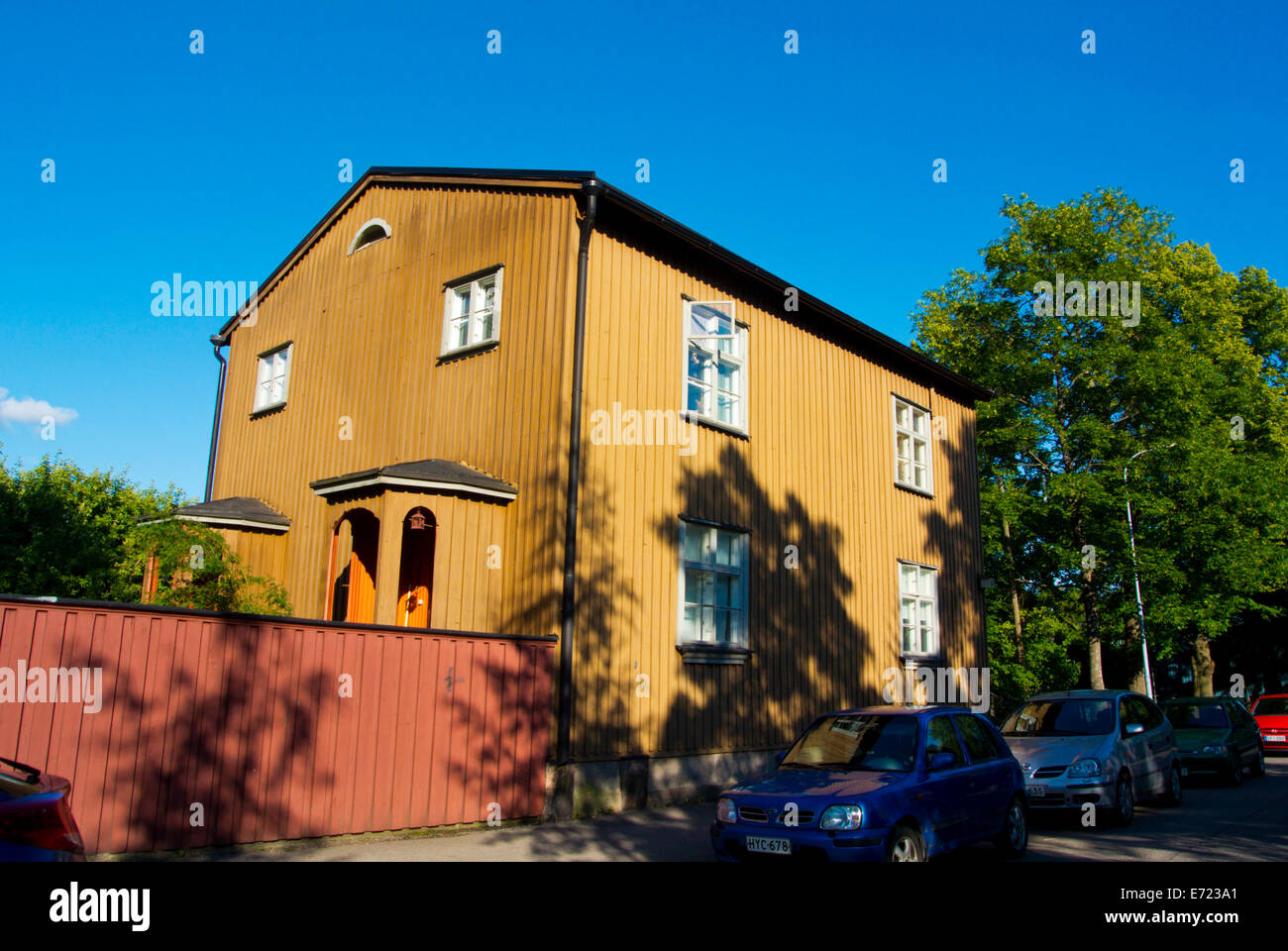Helsinki houses hi-res stock photography and images - Alamy