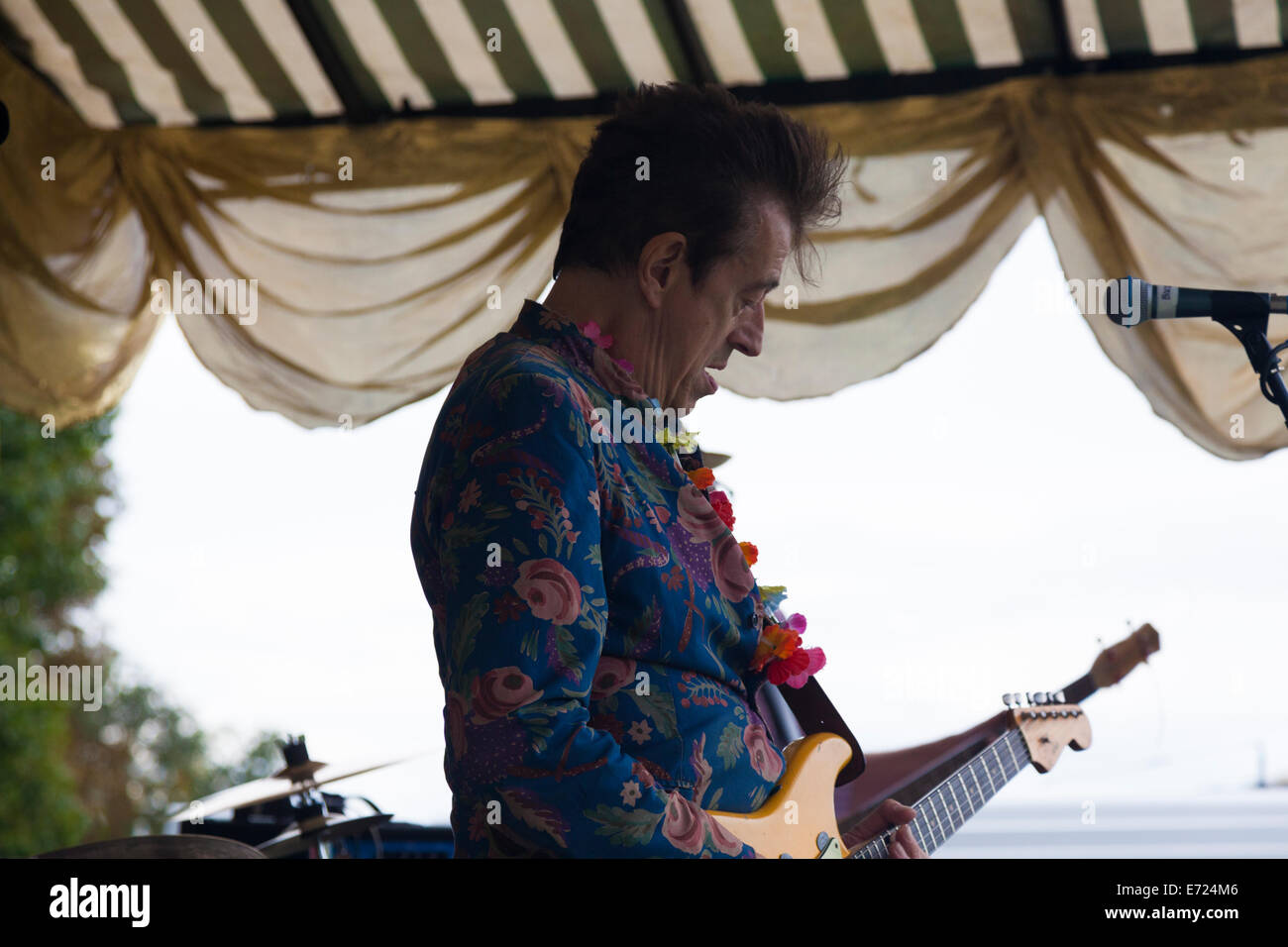 Steve "Boltz" Bolton leads reformed 1990's band 6 Foot 3 at the ...