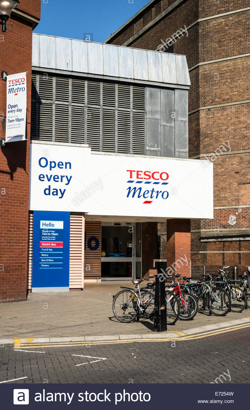Tesco Metro Stock Photos & Tesco Metro Stock Images - Alamy