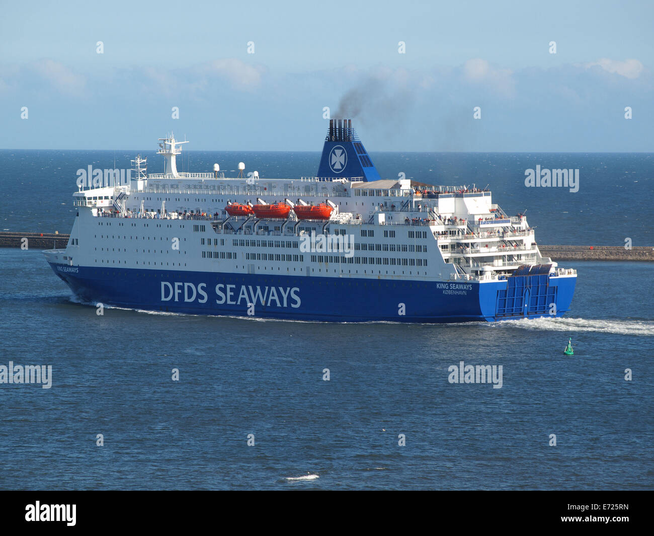 Dfds ferry tyneside hi-res stock photography and images - Alamy