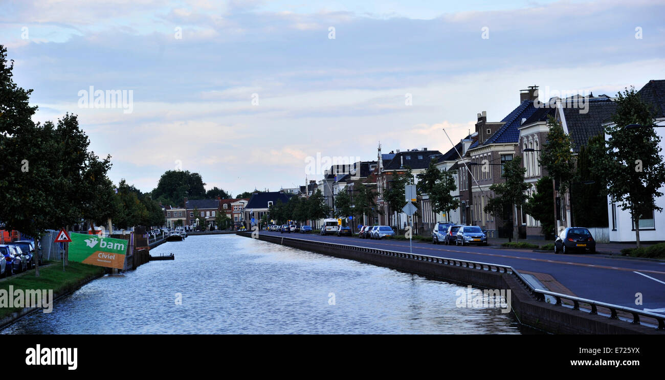 With about 67,000 inhabitants, Assen is the capital of the Dutch ...